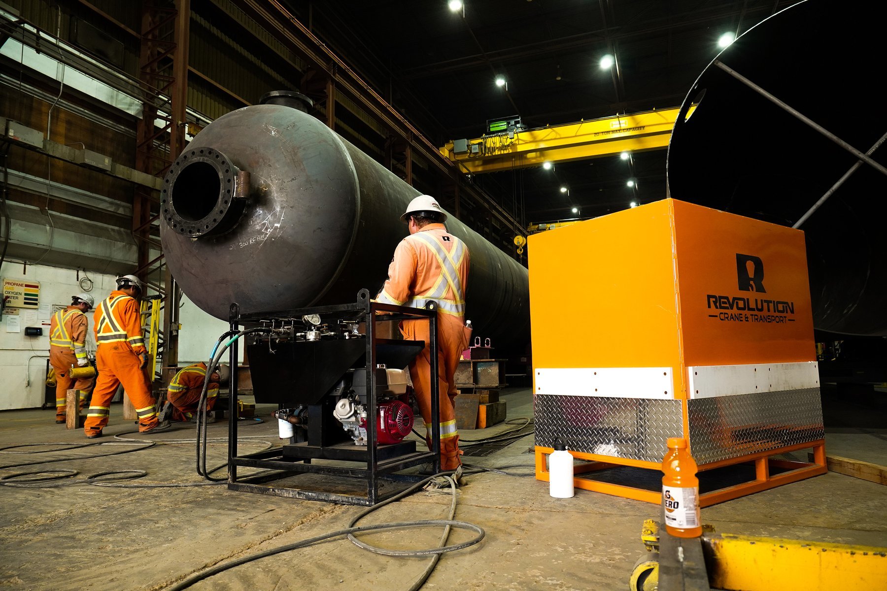 Jack & Roll / Specialized Rigging - Revolution Crane & Transport