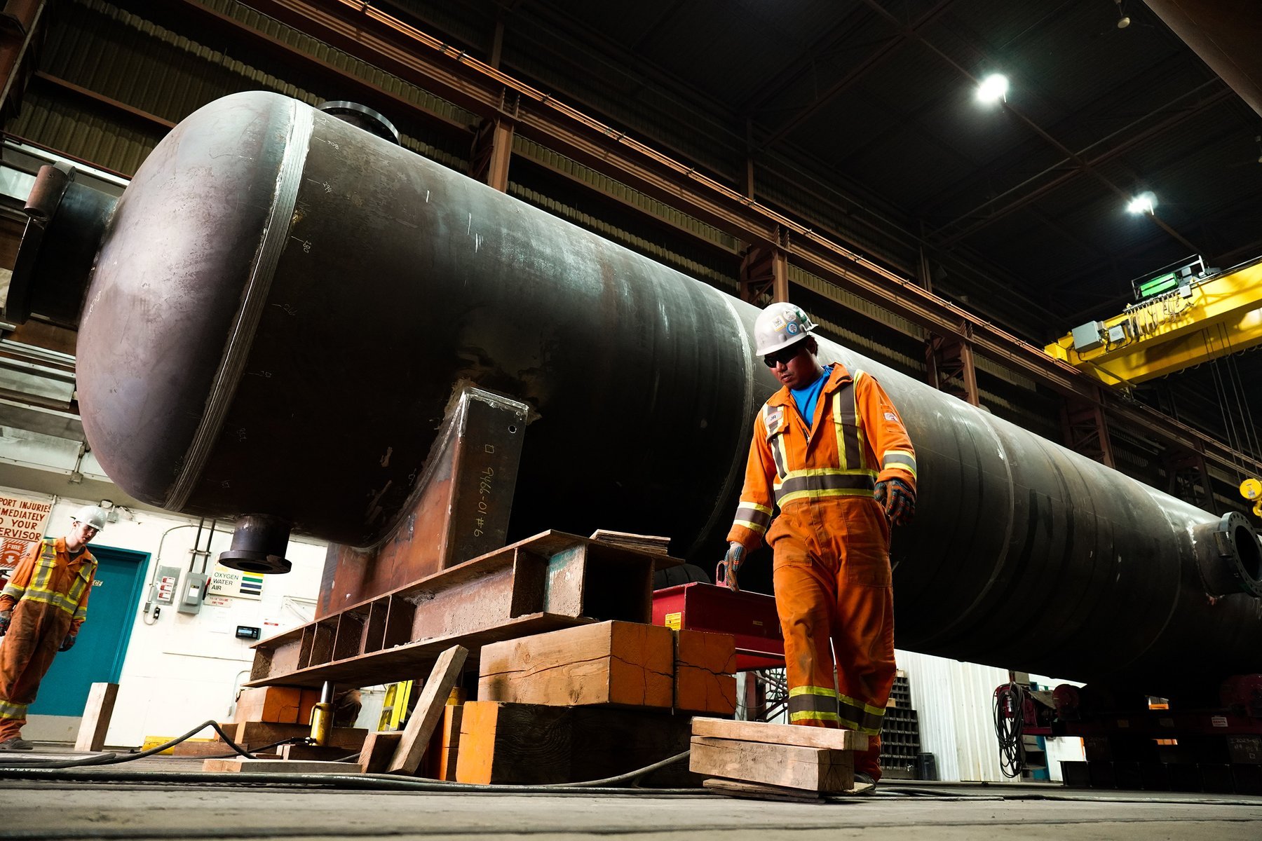 Jack & Roll / Specialized Rigging - Revolution Crane & Transport