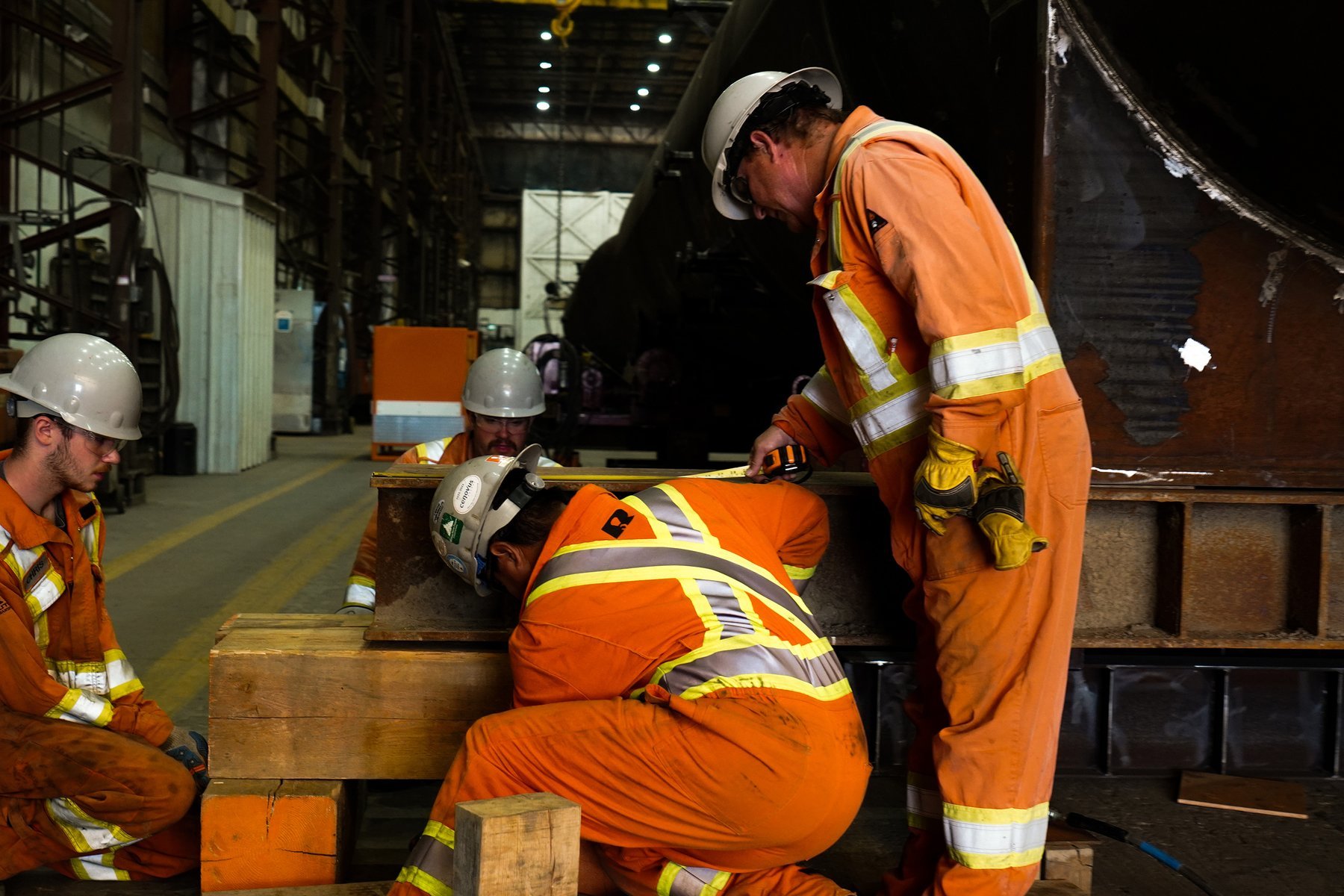 Jack & Roll / Specialized Rigging - Revolution Crane & Transport