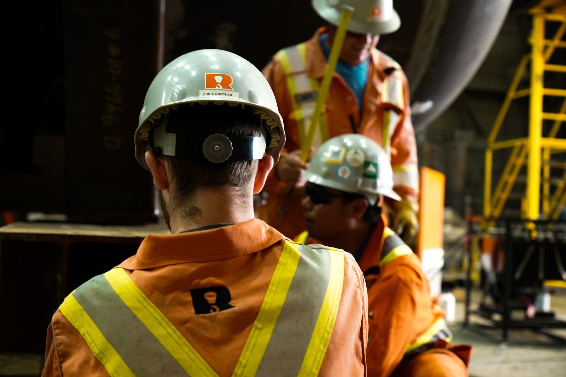 Jack & Roll / Specialized Rigging - Revolution Crane & Transport