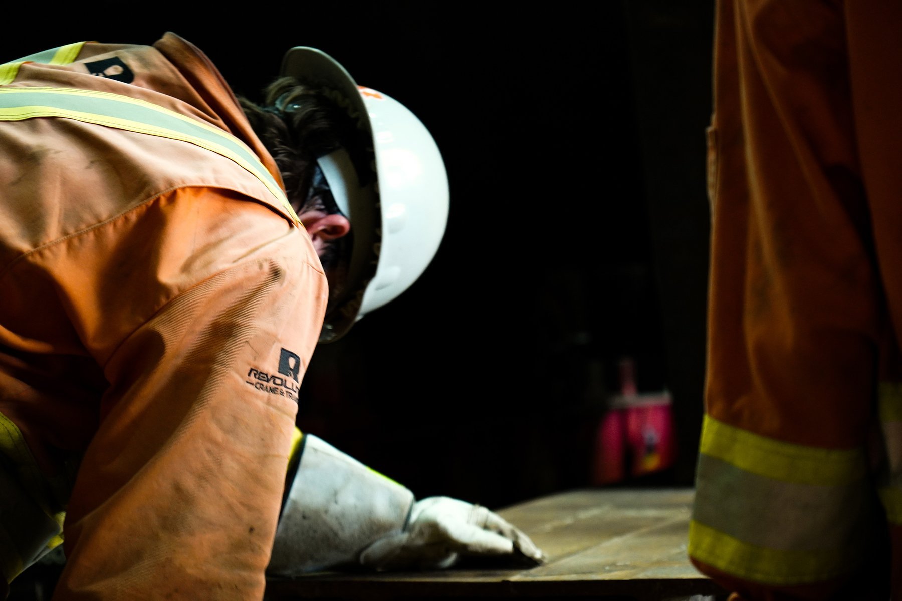 Jack & Roll / Specialized Rigging - Revolution Crane & Transport