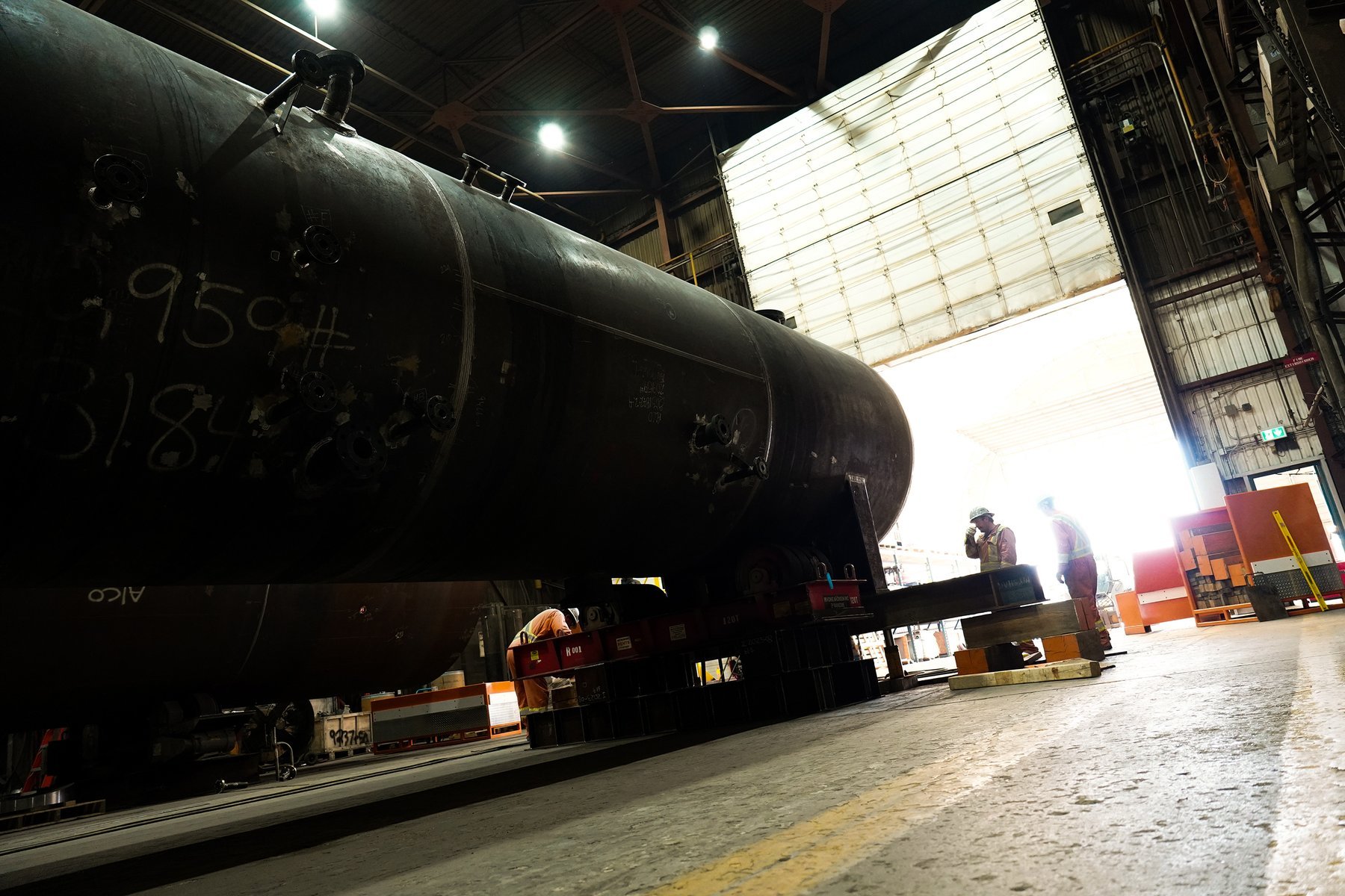 Jack & Roll / Specialized Rigging - Revolution Crane & Transport